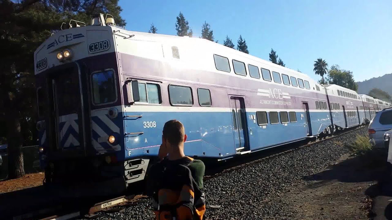 Ace 3104 4:30 is going through Pleasanton - YouTube