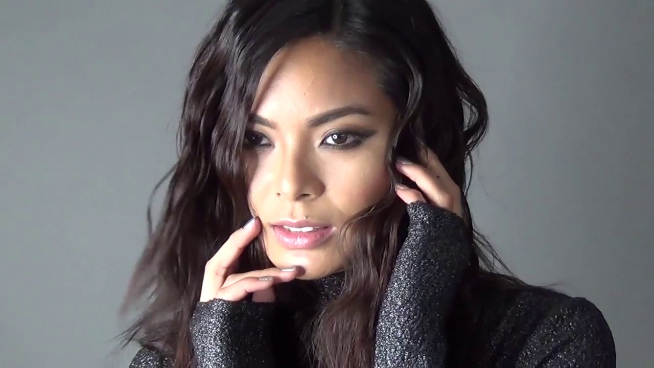 Playing ‘favorites’ with Miss Universe PH Maxine Medina - YouTube
