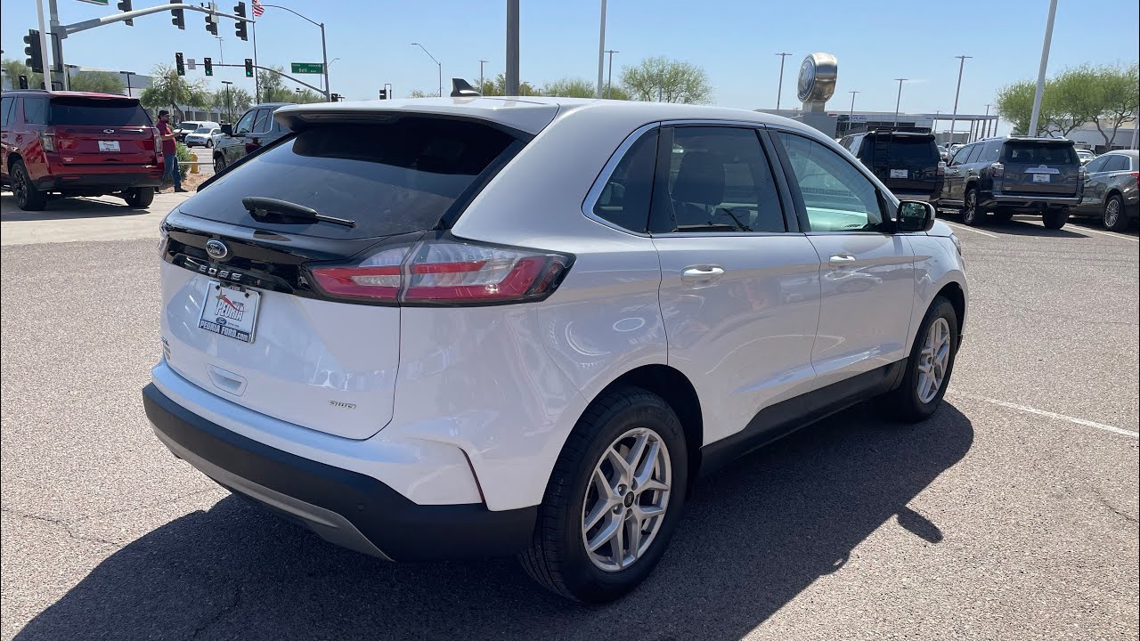 2024 Ford Edge SEL Interior Features! - YouTube