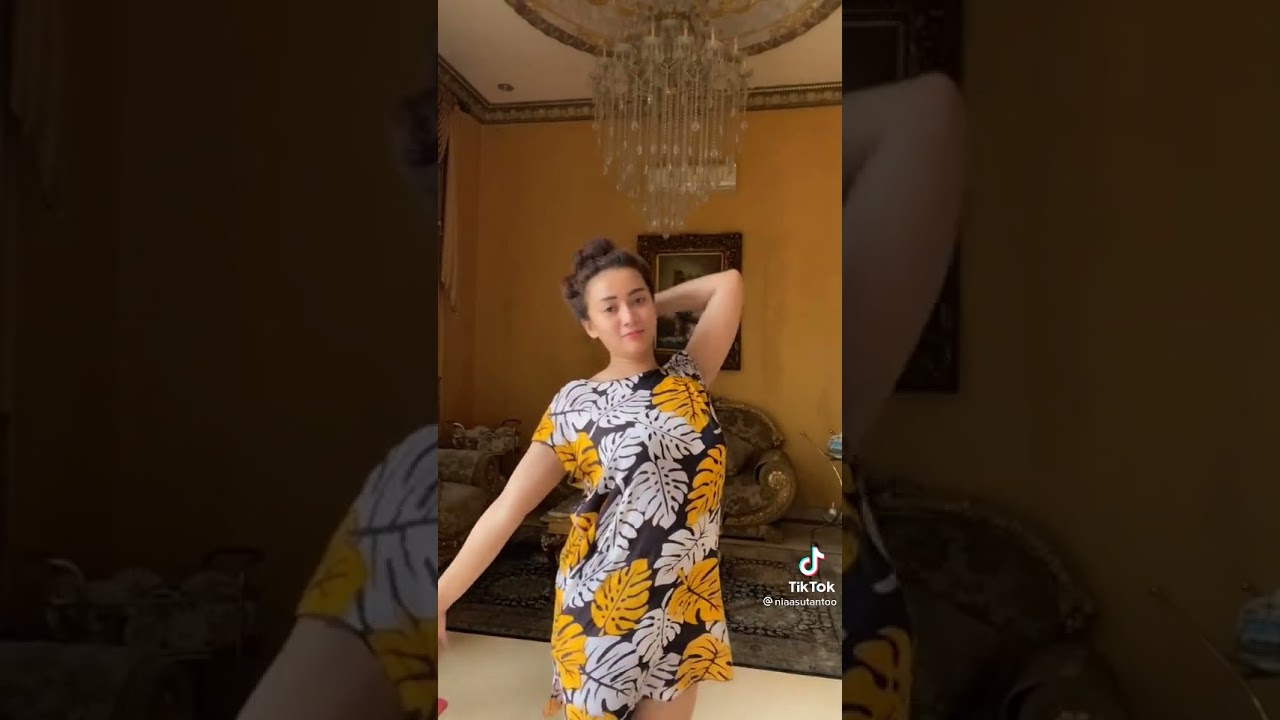 Viral Cewek Pake Daster Keliatan Uting Nya Youtube