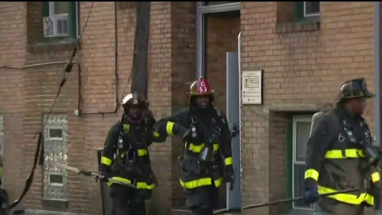 Firefighters, police officers deal with high heat - YouTube