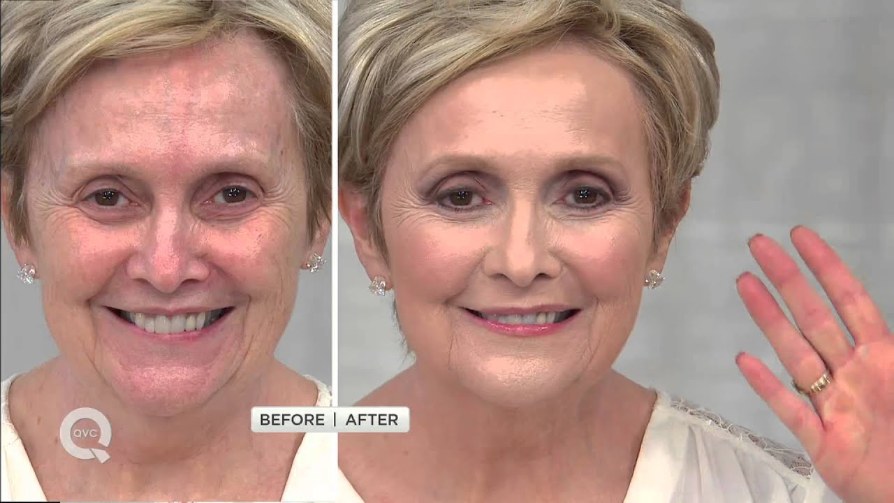IT Cosmetics Anti-Aging Celebration Foundation with Brush with Courtney ...