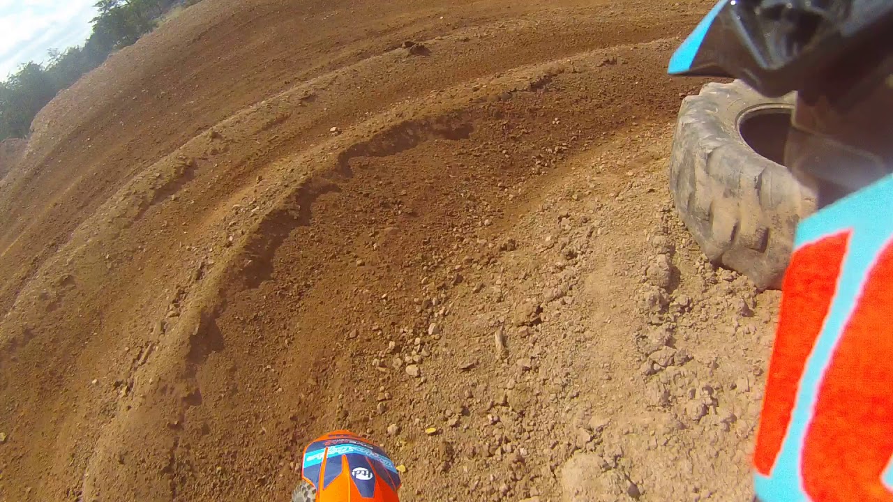 wall jump to top of berm. - YouTube