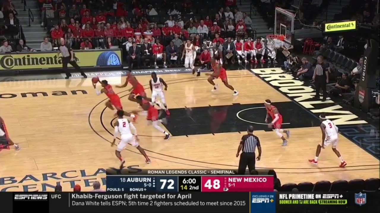 Isaac Okoro Easy Transition Dunk - YouTube