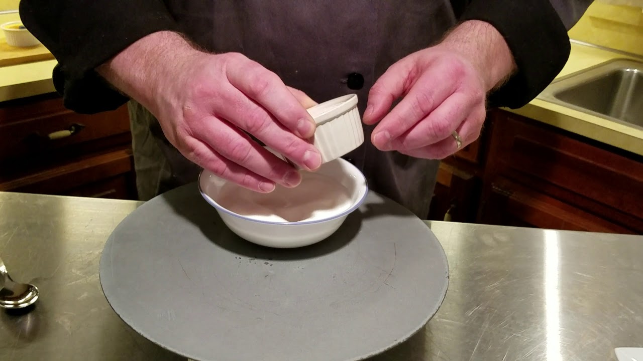 Torching Creme Brulee - YouTube