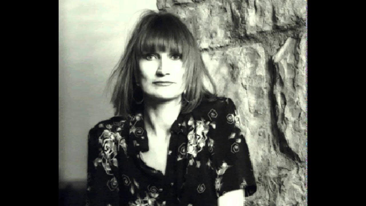 Gail Davies -- Round The Clock Loving - YouTube