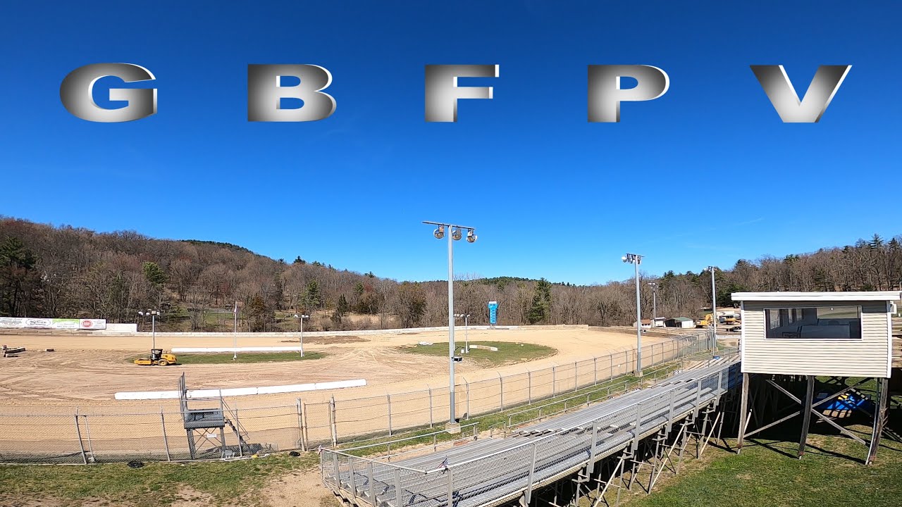 GBFPV HD1 Accord Speedway Richard on the track First time 4 10 23 - YouTube