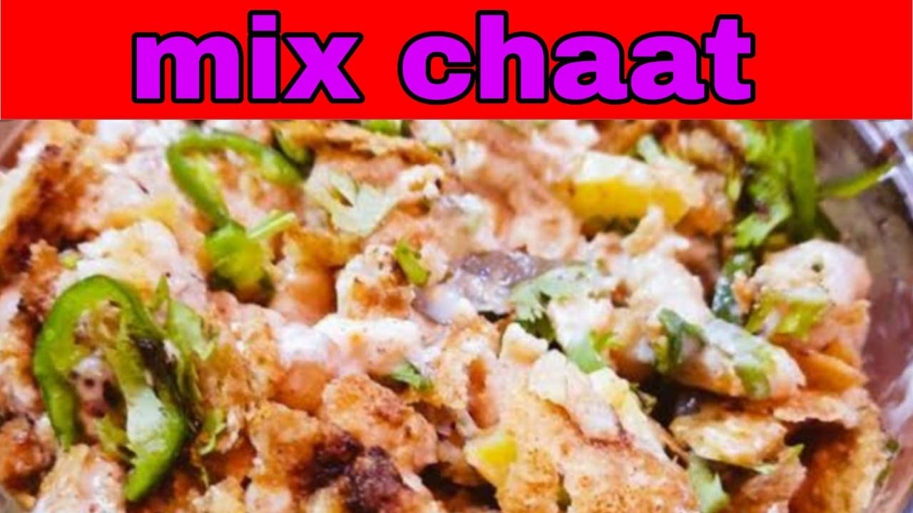 Aloo Chat very delicious Must Watch {Travel With Owais} - YouTube