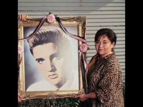 Morning Elvis. Roseanne Barr. - YouTube