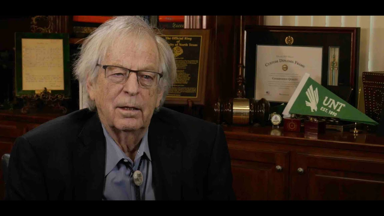 Frank Lawlis - Distinguished Alumni Award 2021 - YouTube