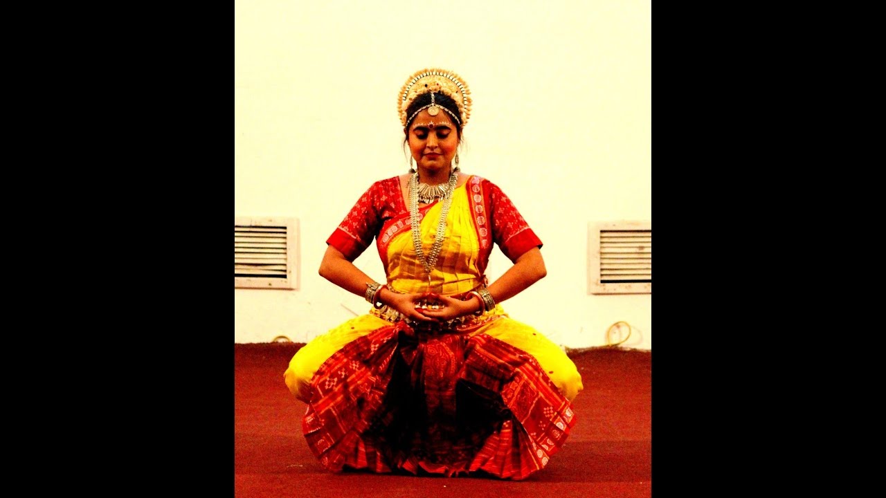 Jaymangal Attagatha (Verses of Victory)- Odissi by Krittika - YouTube