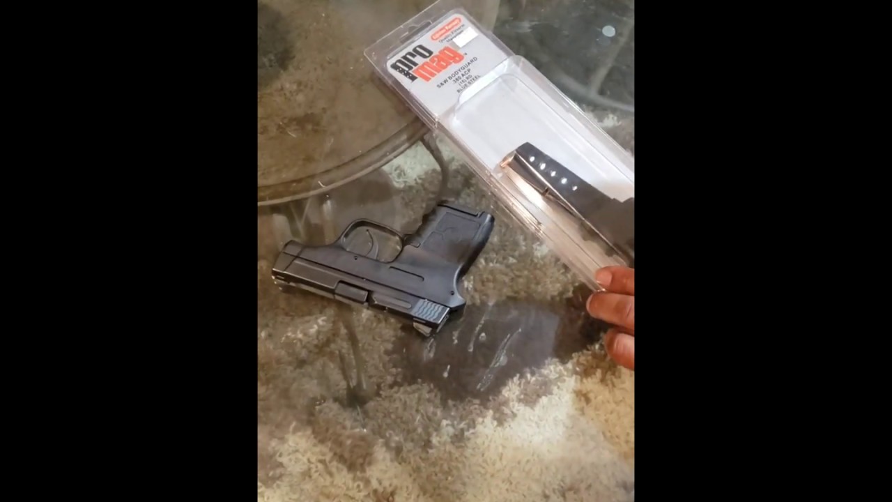 Smith and wesson 380 bodyguard with extended magazine - YouTube