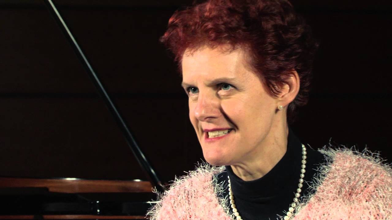 Alison Mitchell - Adapting to different styles - YouTube