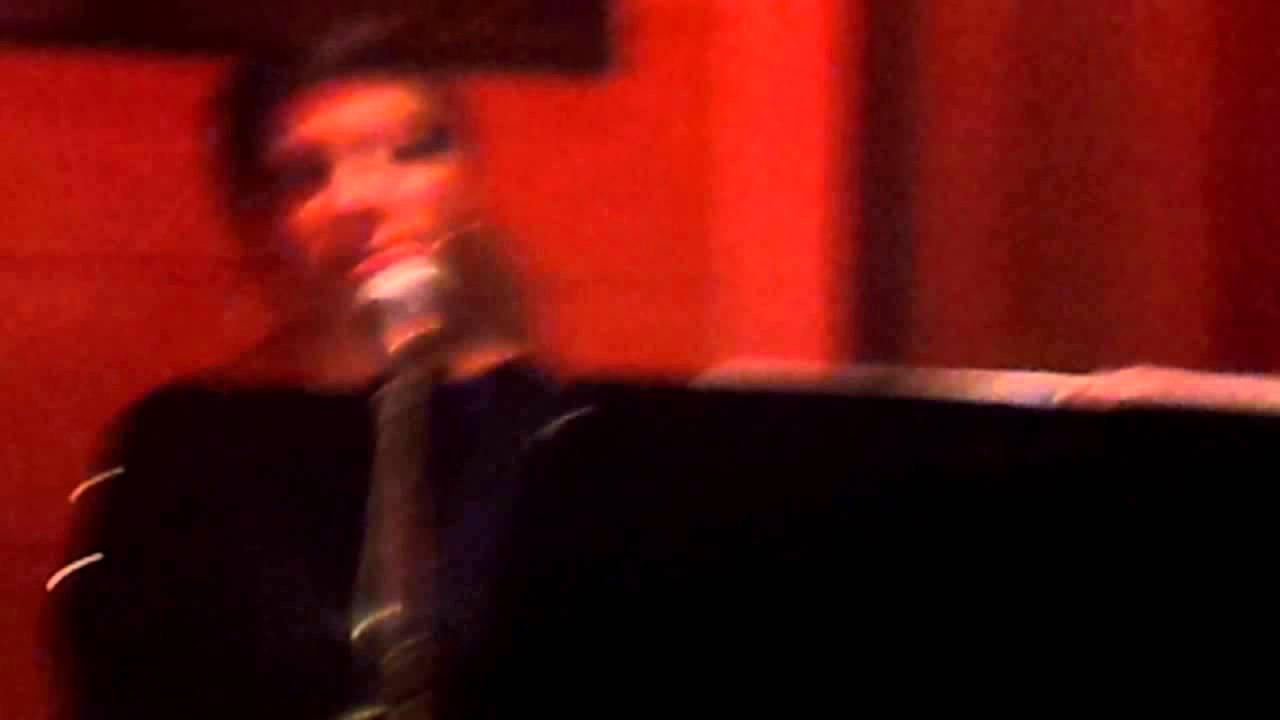 Αυτη η νυχτα μενει-Ζωη Αραπογλου - YouTube