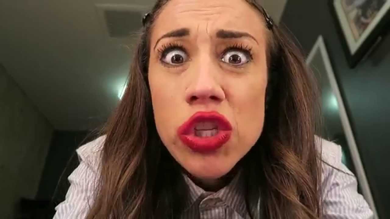 Miranda Sings Wrote a Book! Selp-Helf - YouTube