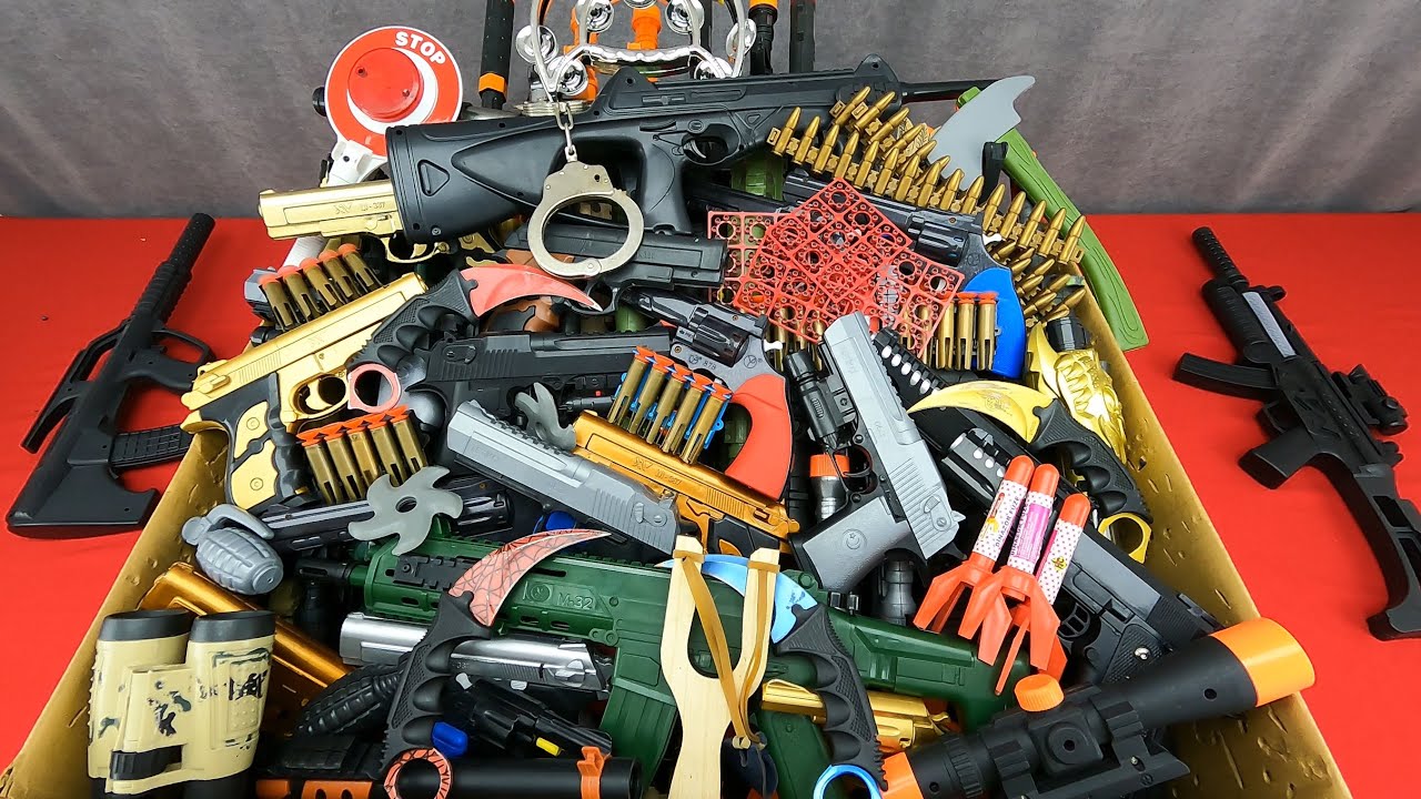 Toy Guns Box - Display of Popular Weapons, with the Equipment - YouTube
