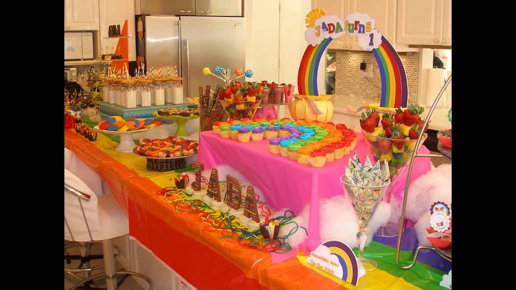 Sweet Tables (Desiree Chocolates Sweet Table Showcase) - YouTube