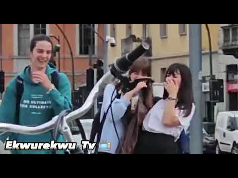 New Fart Prank Italy 🇮🇹,  Crazy Reactions In The Streets