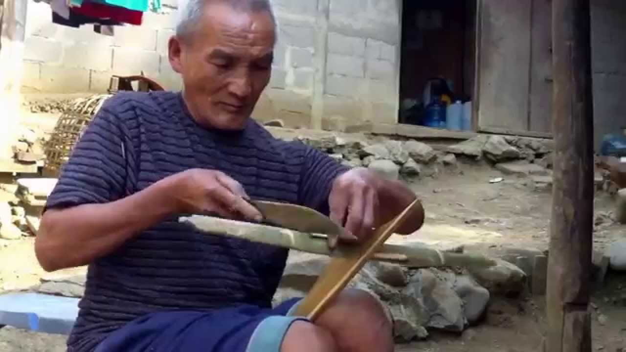 Hand-crafting a crossbow - A timelapse in 3 mins - YouTube