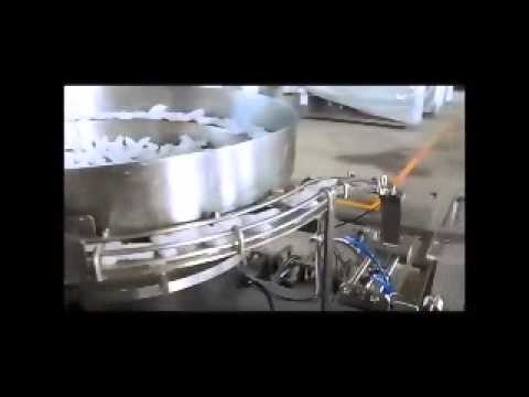 HFFS machine for spout pouch , HFFS Machine , Horizontal FFS Machine ...