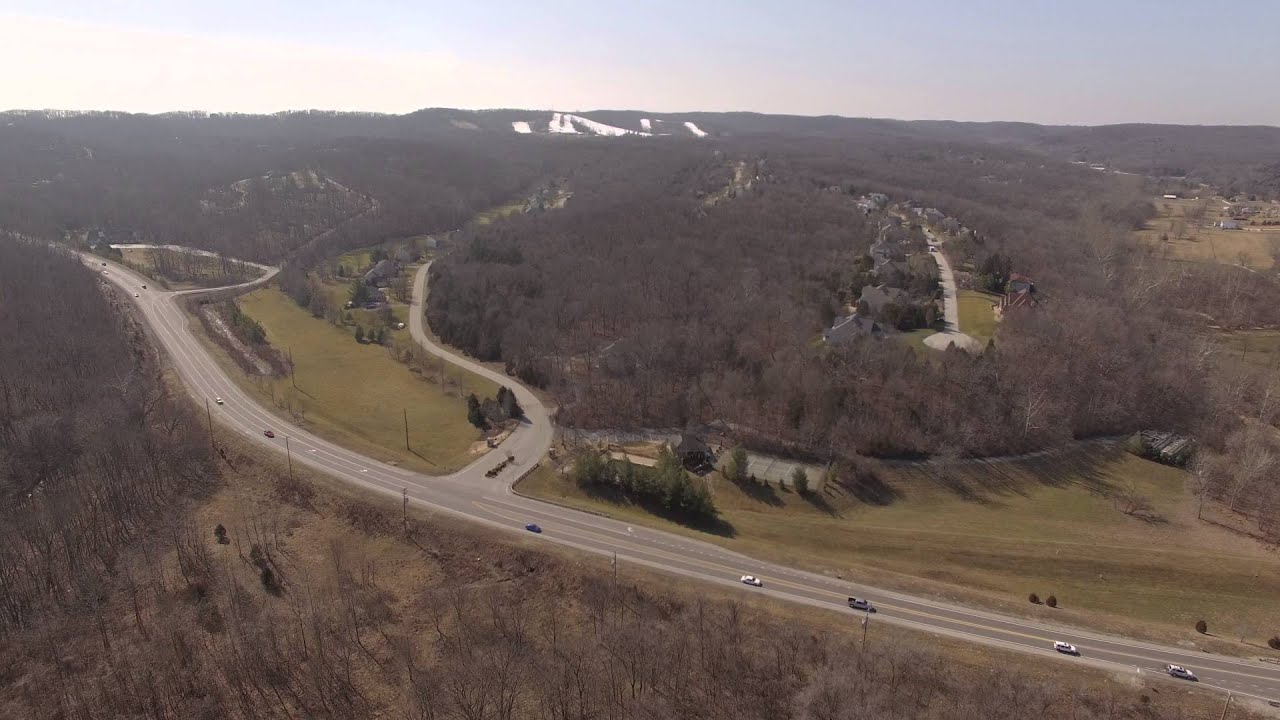 DJI Phantom 3 4K - Bluff View Park, Wildwood MO - YouTube