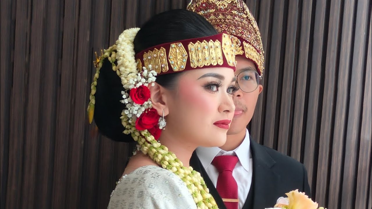Pengantin Batak Mangadati Toba/ Retouch Hairdo Pengantin - YouTube