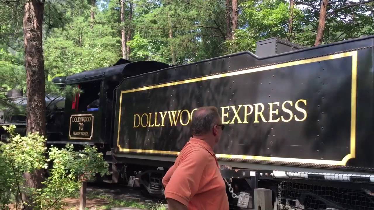 Dollywood Express Steam locomotive 8/5/16 - YouTube