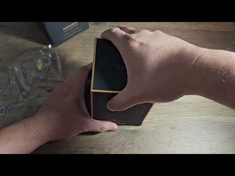 Unboxing and Close Up Video of Vertus Paris Monarch