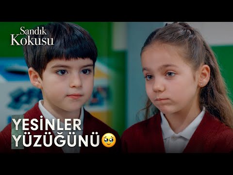 Deniz, Balım'a evlenme teklifi ediyor 🥹 | Sandık Kokusu 17.Bölüm