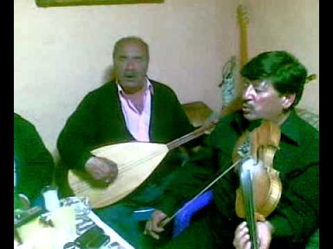 Kirsehir Alem Ortam Süper Hastane Önünde İncir Agaci Bektas Akdogan Cahit Garip
