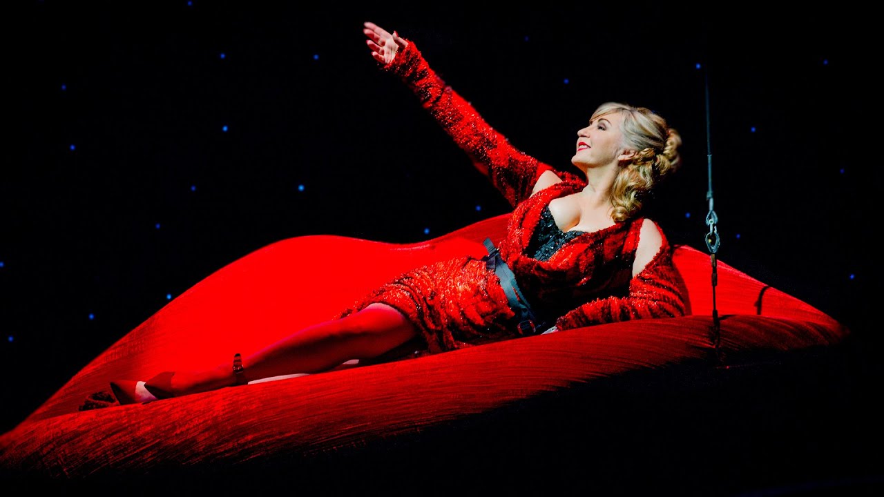 Chorus! | Welsh National Opera - YouTube