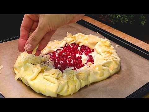 Geniales Rezept aus Blätterteig - Schnelle & einfache Johannisbeer-Quark-Galette ✨