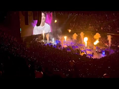 SUGAㅣAgust D Tour ‘D-DAY’, band intro, dancers, ending ment, Day 3 Los ...