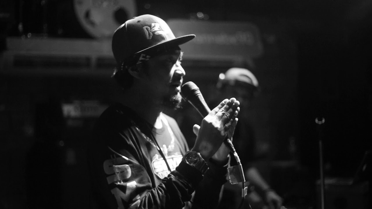 Medley Dajim live at Parking Toys 2018 - YouTube