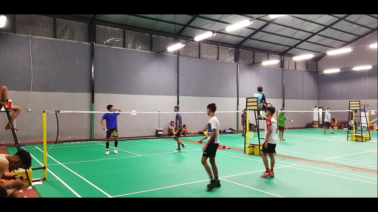 BADMINTON TARKAM JAMBI, HERRU/ANDI VS FURQON/FAZA - YouTube