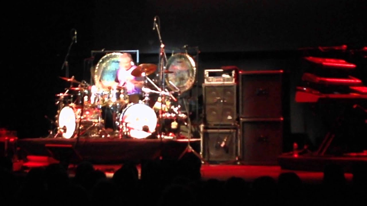 Carl Palmer Drum Solo - YouTube