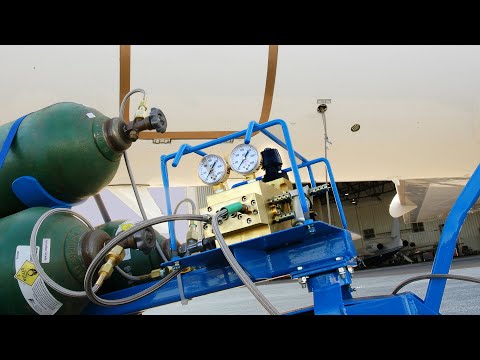 Interface Devices Training Program for the Model OB-30 Oxygen Booster ...