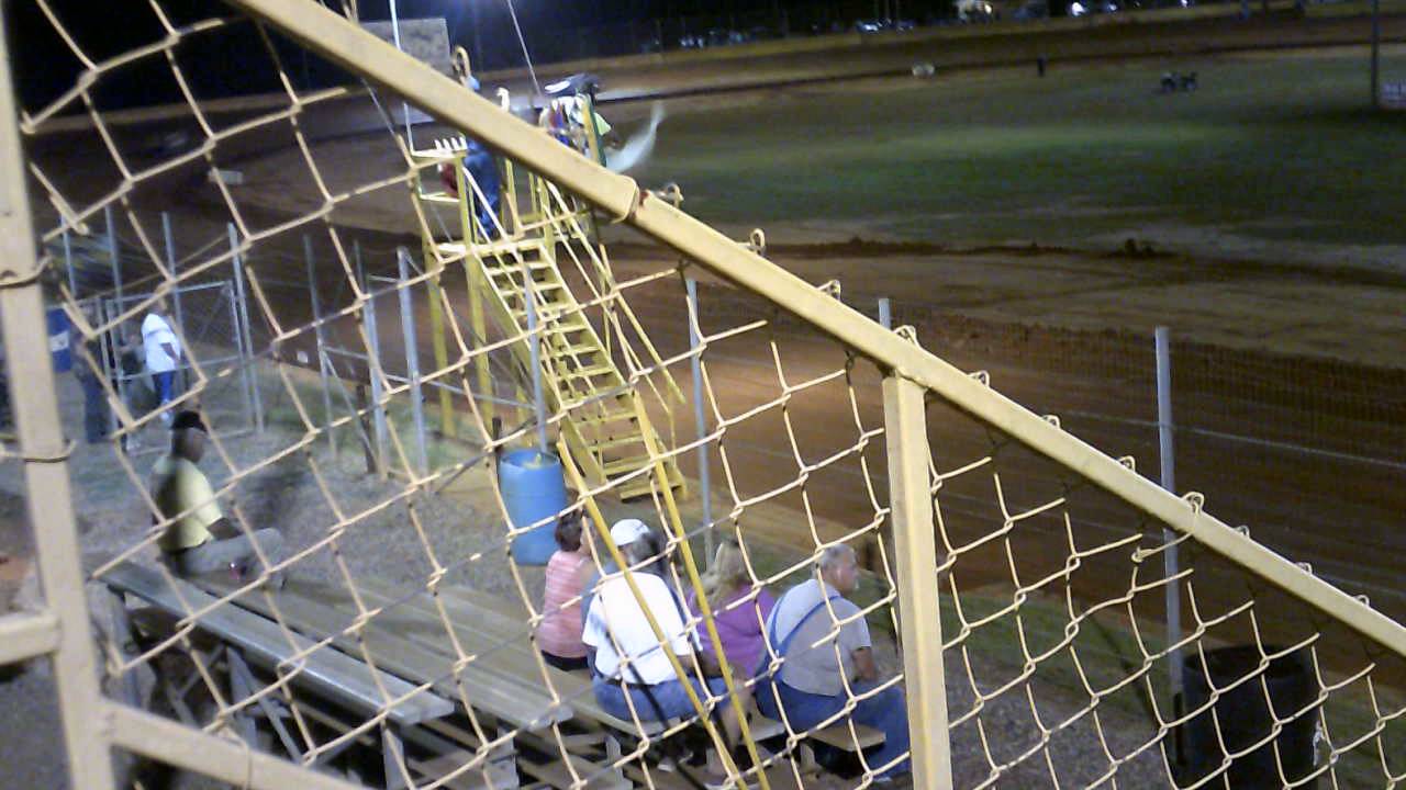 Mini Stock Hot Laps Group B At Modoc Speedway 9-24-2016 - YouTube