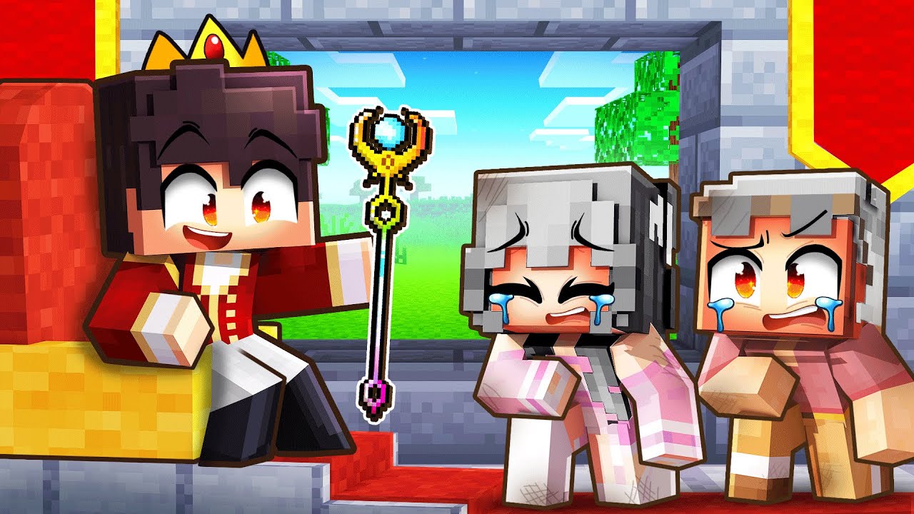 I Became a ROYAL KING in Minecraft! - YouTube
