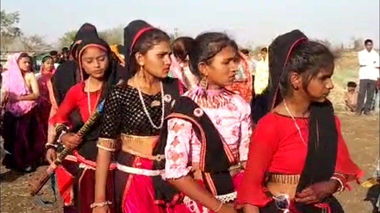 रमिला परणी जा // ramila parani ja // dipak r bariya new timli dance ...