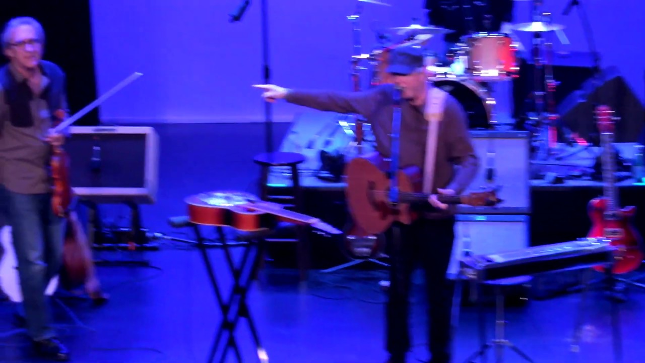 POCO Live 2018 'Hey There' by Rusty Young - YouTube