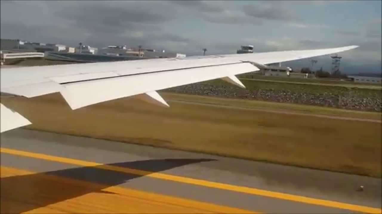 NH886 flight by B787 from TOY to HND (JP) - YouTube