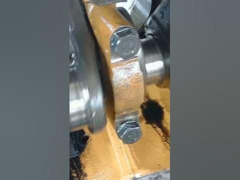 ข้อเหวี่ยงkomatsu-nh220 - YouTube