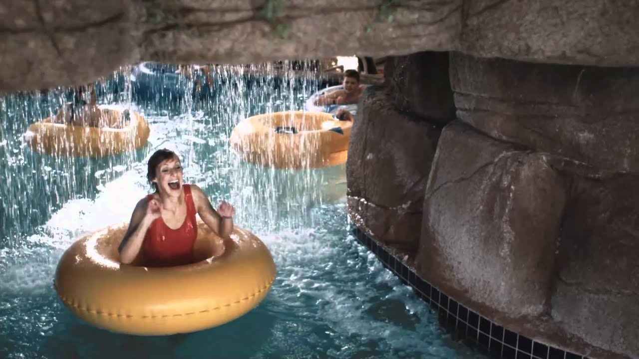 Wisconsin Dells Splashbacks Mom - YouTube