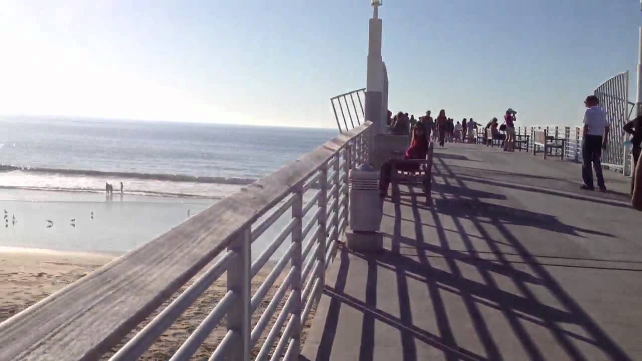 Hermosa Beach Sledding - YouTube