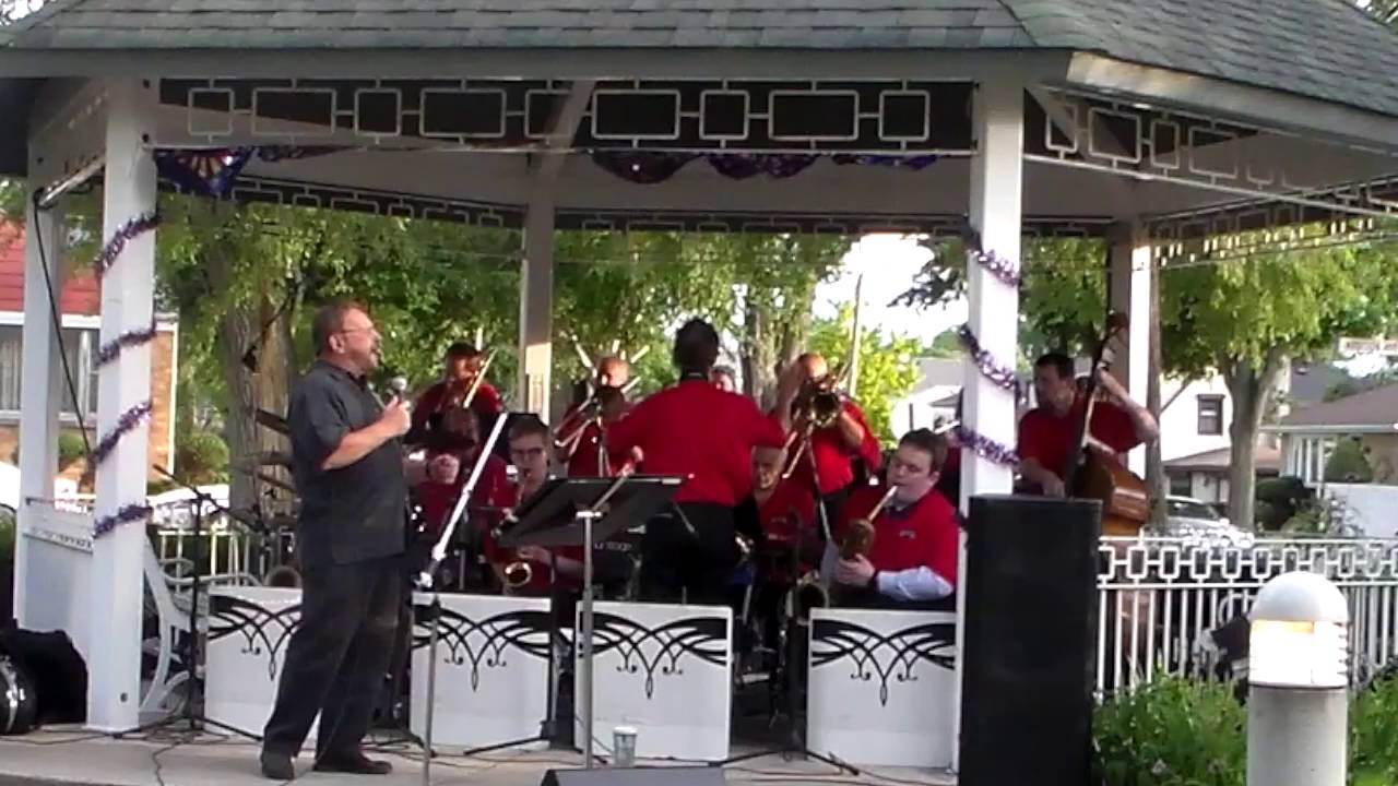 Wayne Messmer and the Chicago Skyliners Big Band - YouTube