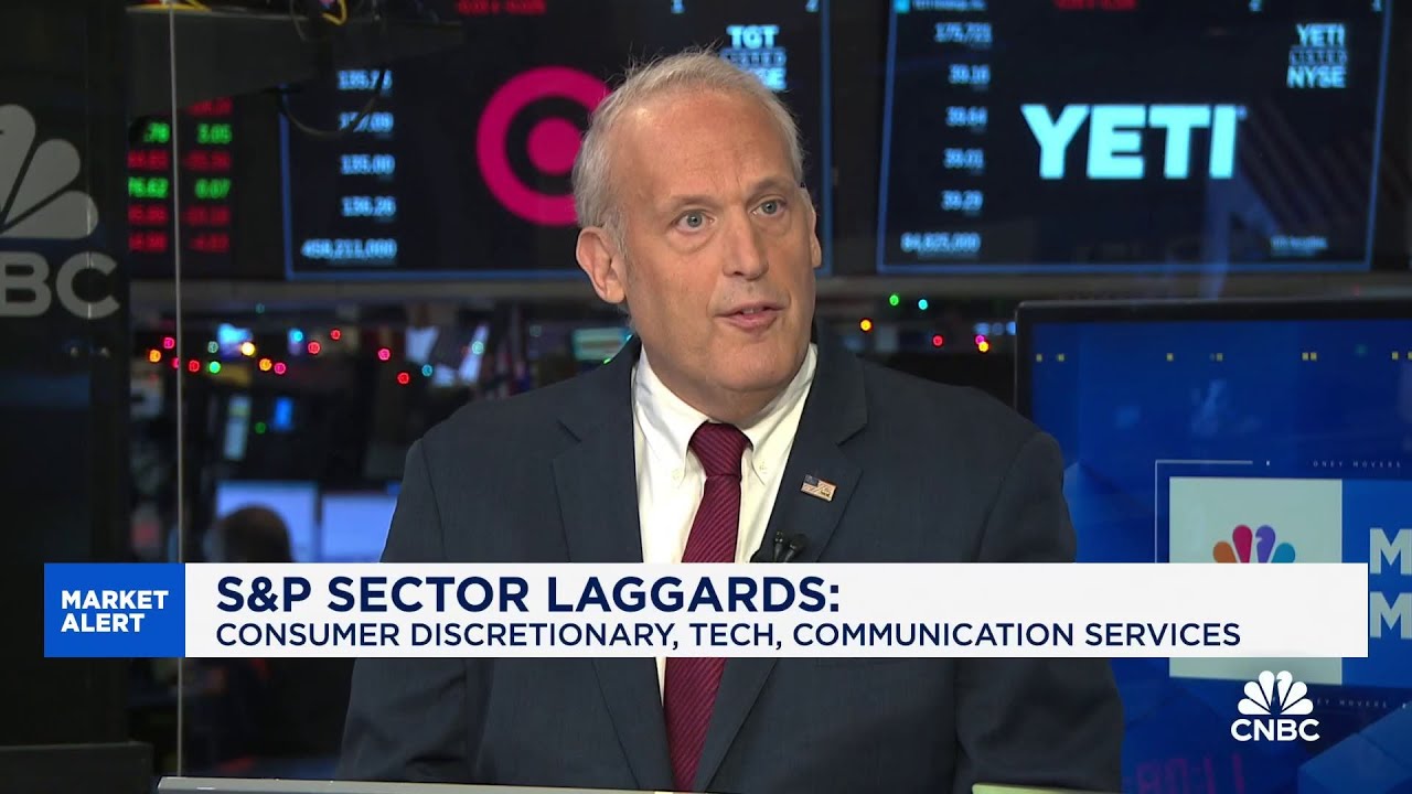 Take advantage of this 'Golden Age' we've been promised, says UBS' Alan ...