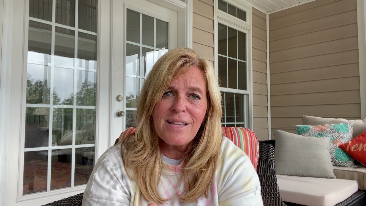 Rachel Lovingood Shares How We Can Be Surrounded - YouTube