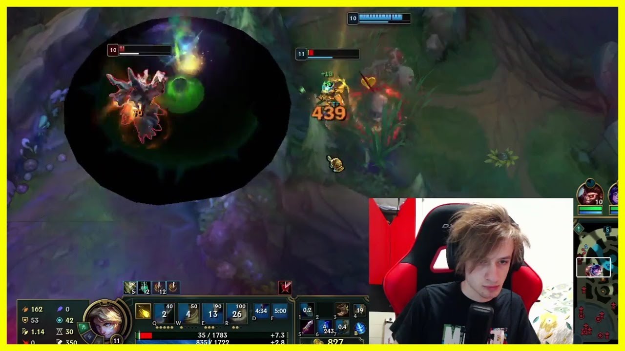 Nemesis Explores a Black Hole In League of Legends - Best of LoL ...