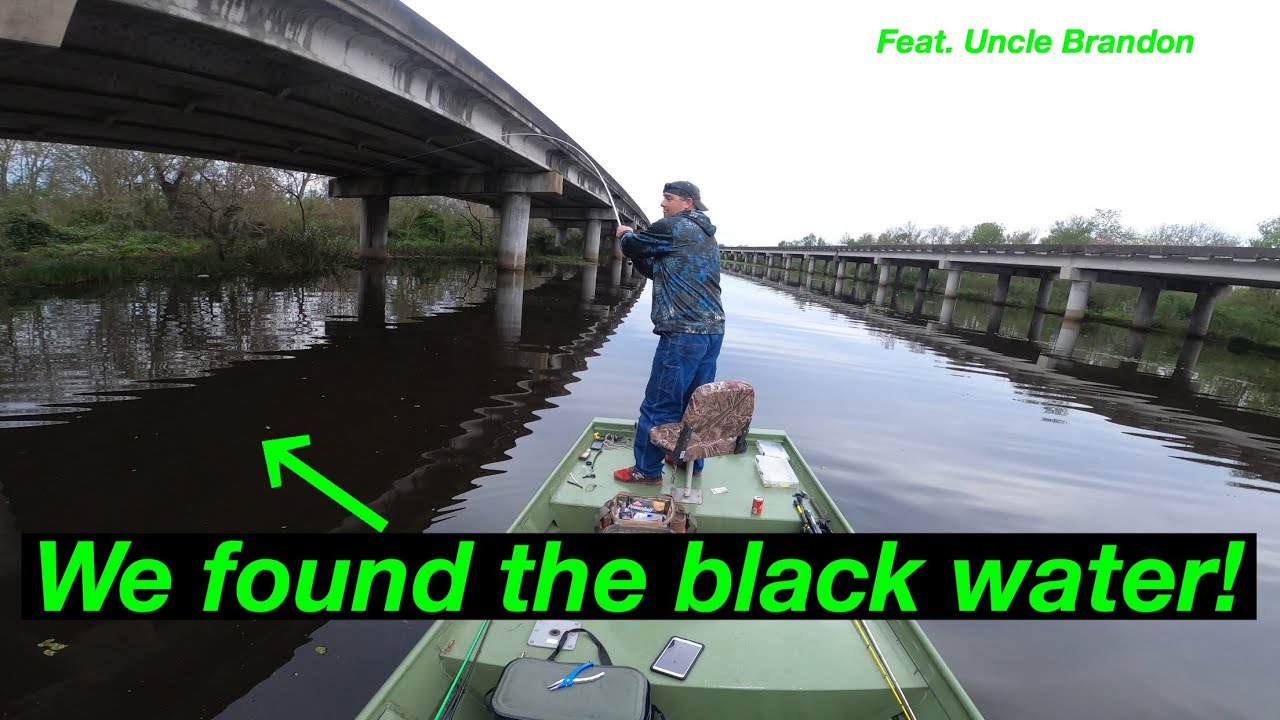 Chasing that black water! (Ruddock, La) - YouTube